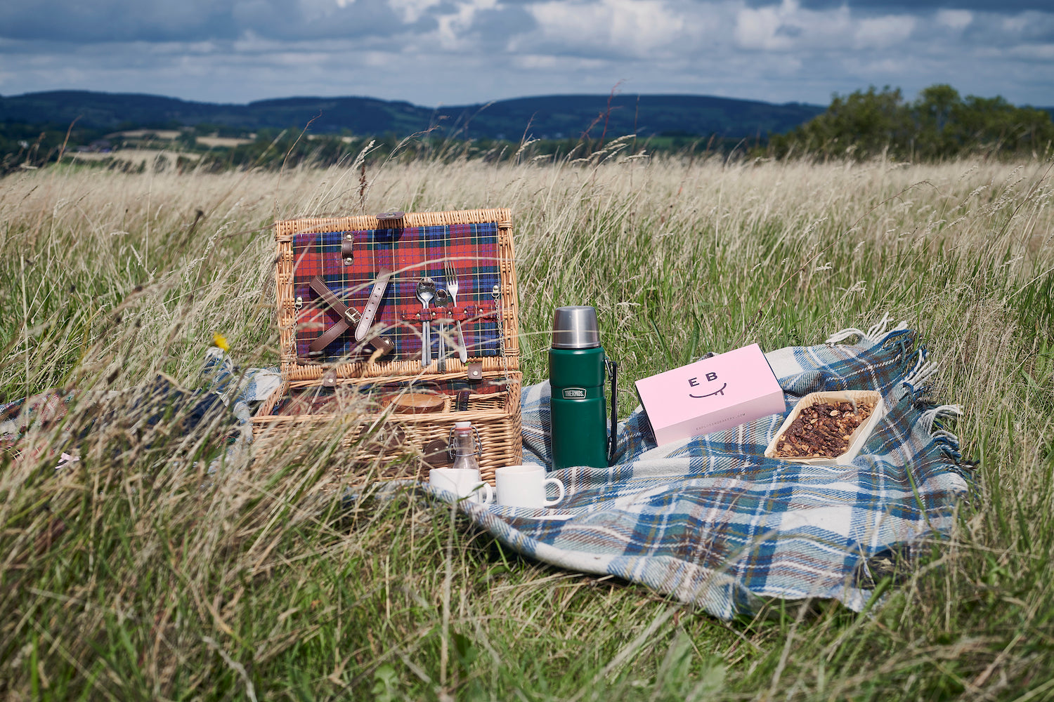 Exploding Bakery | Cake & Brownie Delivery UK Wide | Order Online Now